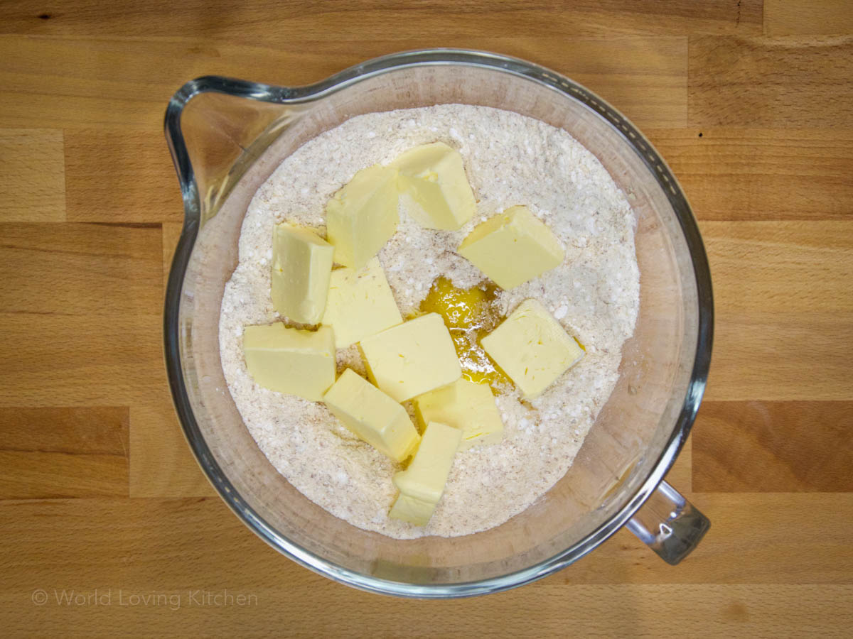 Austrian Linzer Stripes Christmas Cookies | ‘Linzer Streifen’ – World ...