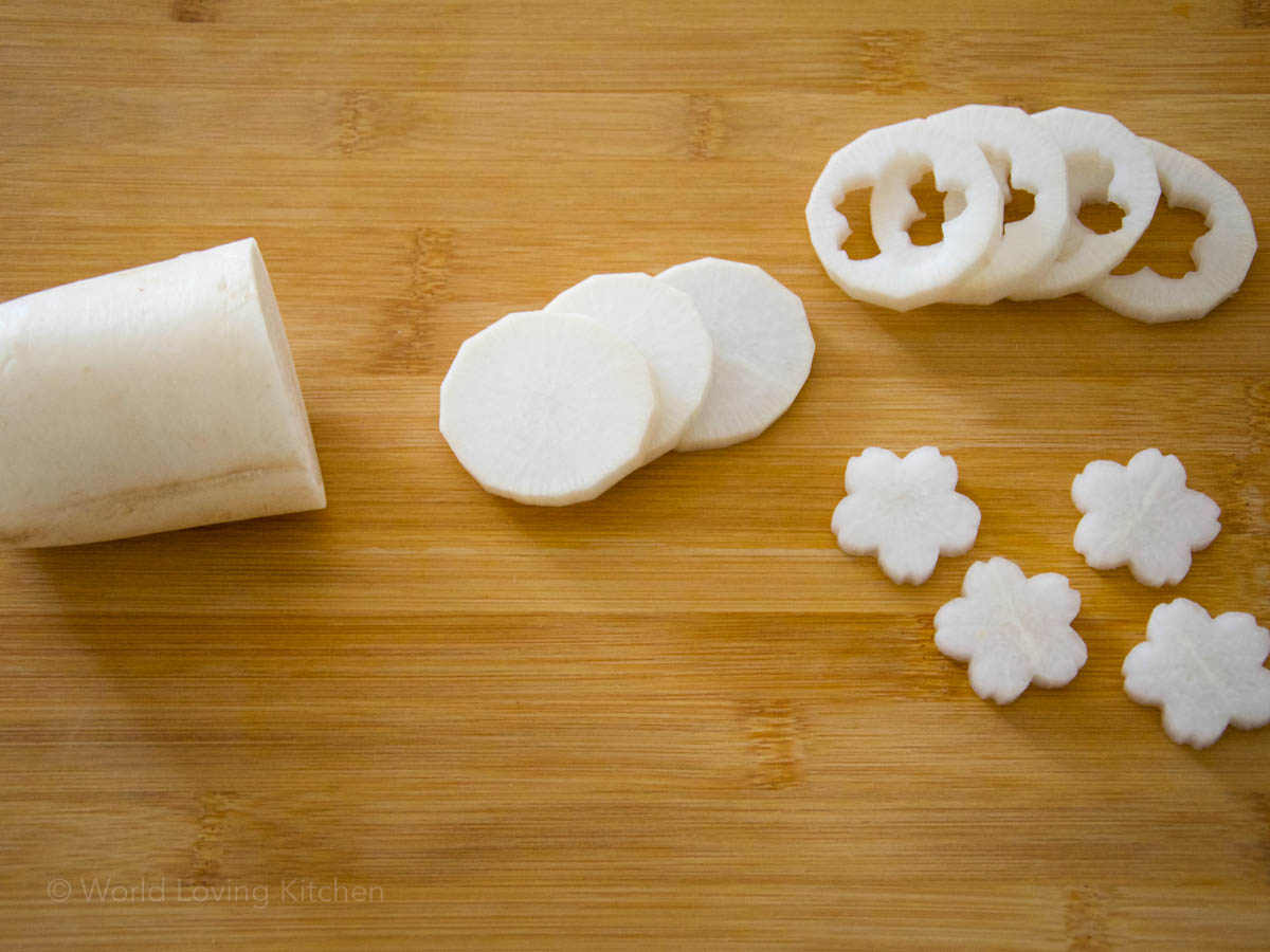 Ozoni お雑煮 Kanto Style | Japanese New Year’s Mochi Soup – World Loving ...