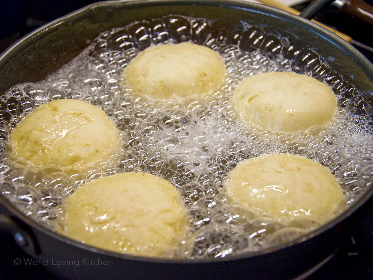 German Donuts filled with Strawberry Jam | ‘Berliner’ – World Loving ...