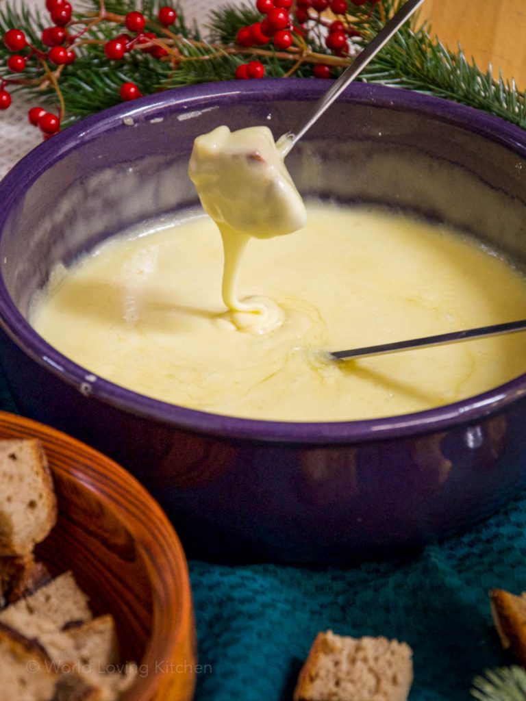 Classic Swiss Cheese Fondue – World Loving Kitchen