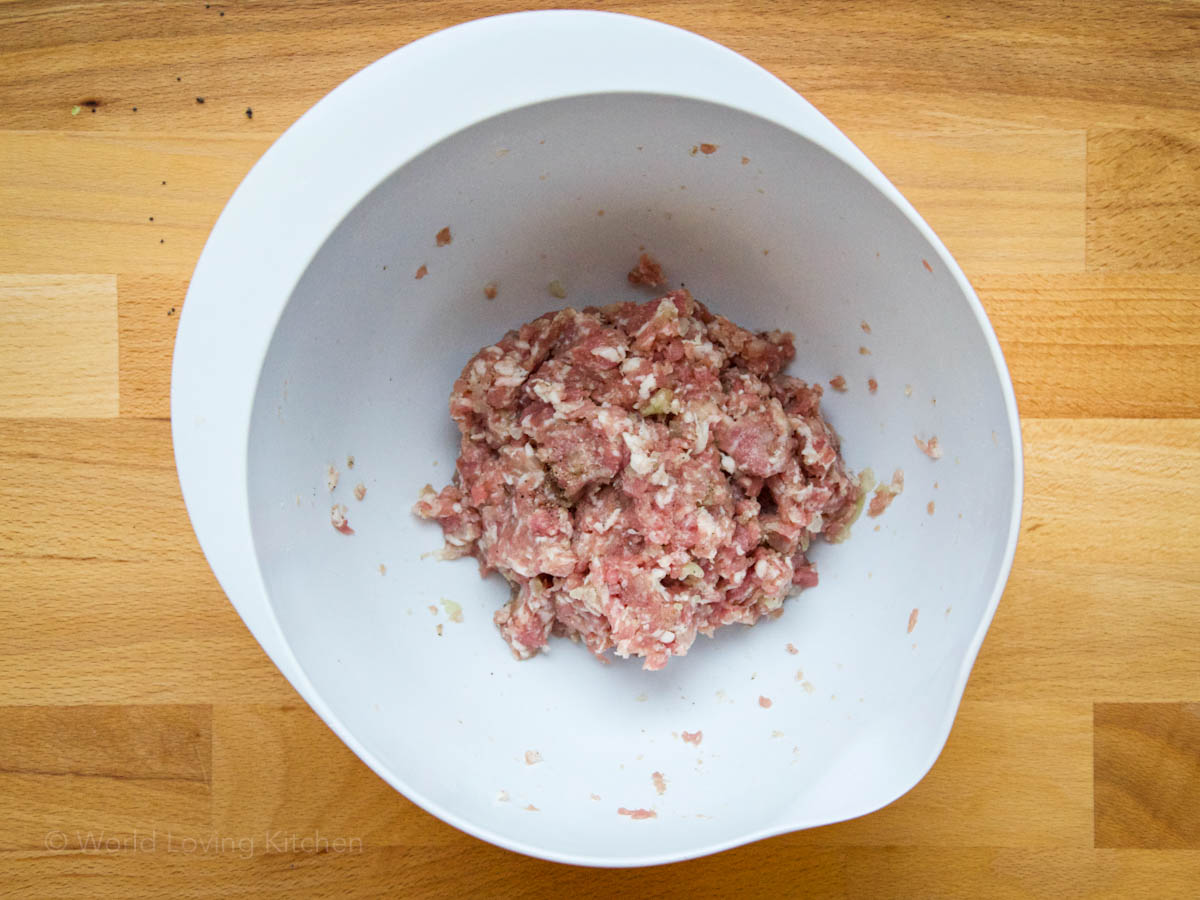 Leckere Mettbrötchen mit selbstgemachten Mett – World Loving Kitchen