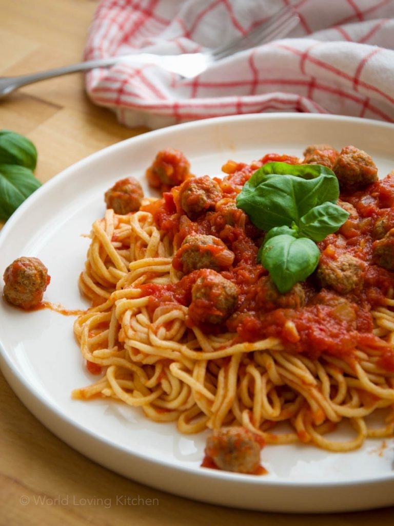 Spaghetti alla Chitarra con Pallottine | Abruzzese Spaghetti with ...