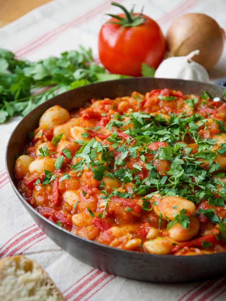 Alubias Garrafón con Pimientos del Piquillo | Spanish Butter Beans with ...