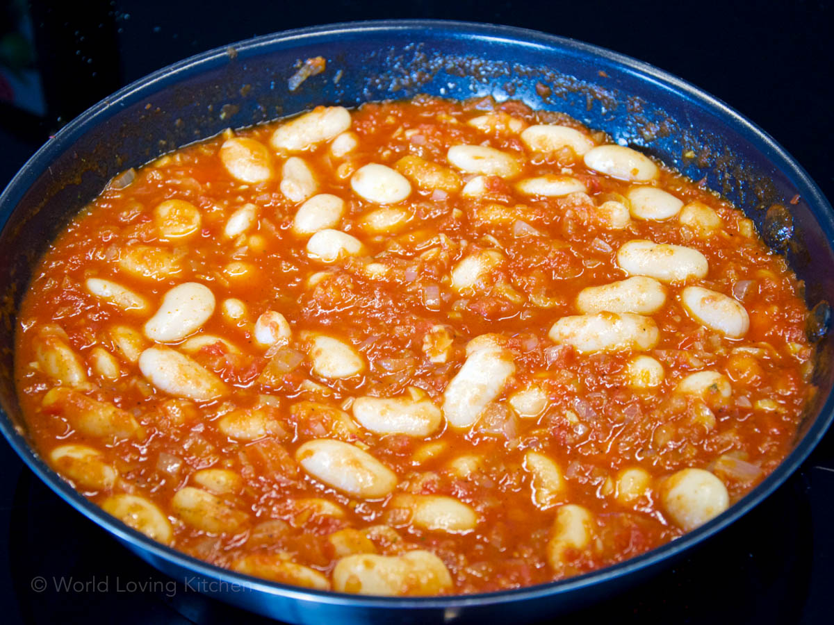 Alubias Garrafón con Pimientos del Piquillo | Spanish Butter Beans with ...